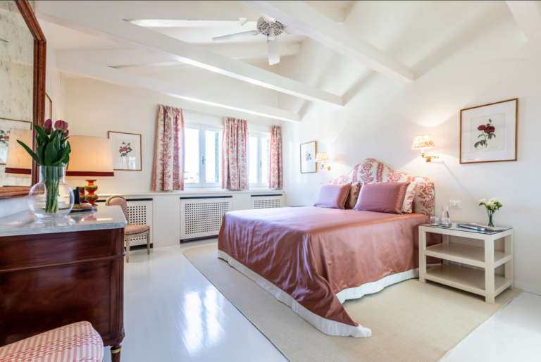 Habitually Chic® » La Casa di Hubert de Givenchy